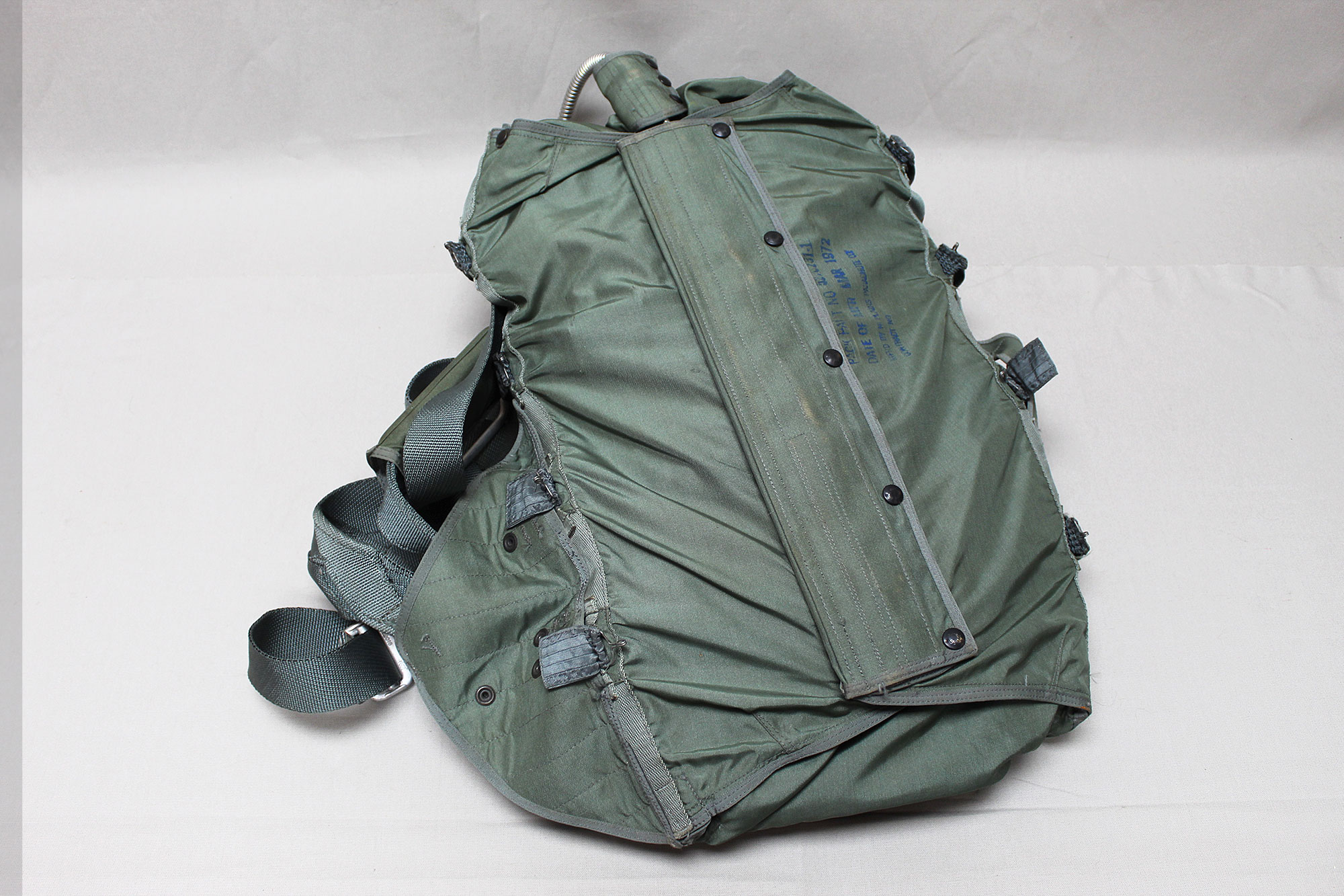 US Pilot Ejection Seat Harness - 1967/1972 . FLU3690 - Time Traveler ...