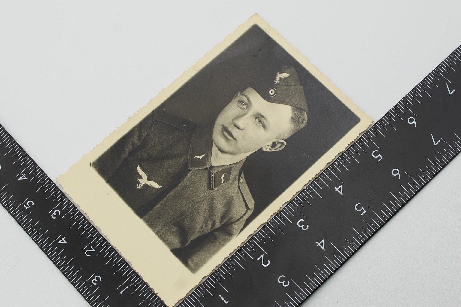 WW2 German Luftwaffe Soldier Portrait Postcard . GD260 - Time Traveler ...