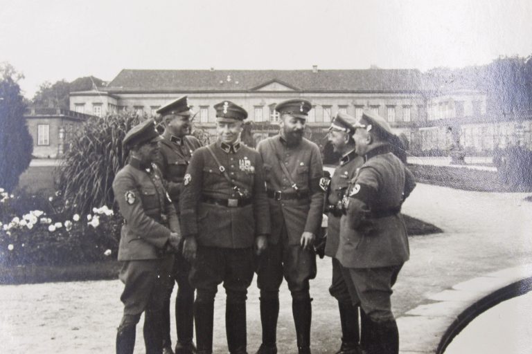 WW2 German Soldiers Postcard . GD603 - Time Traveler Militaria