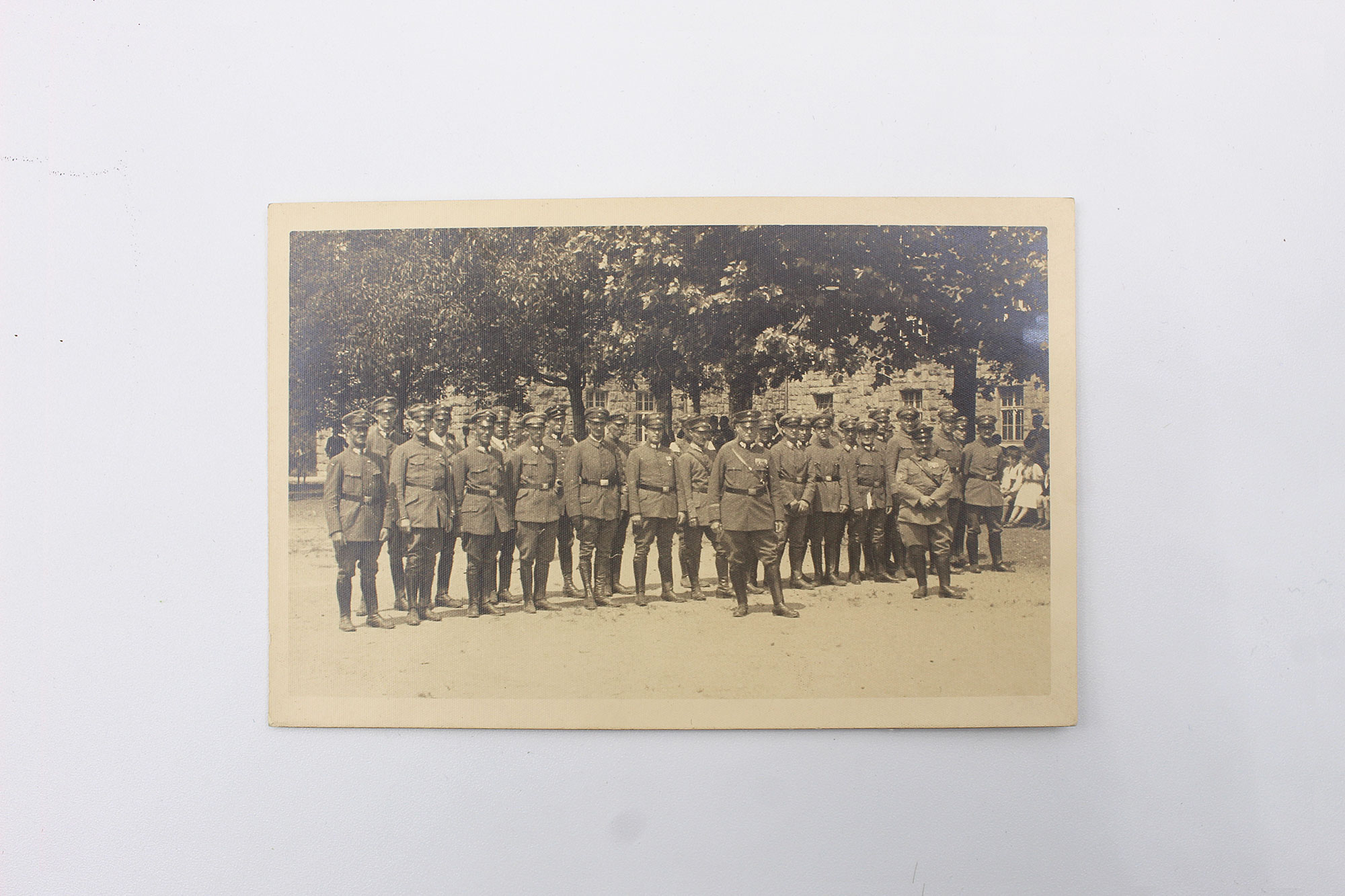 Pre-WW2 German Postcard . GD604 - Time Traveler Militaria