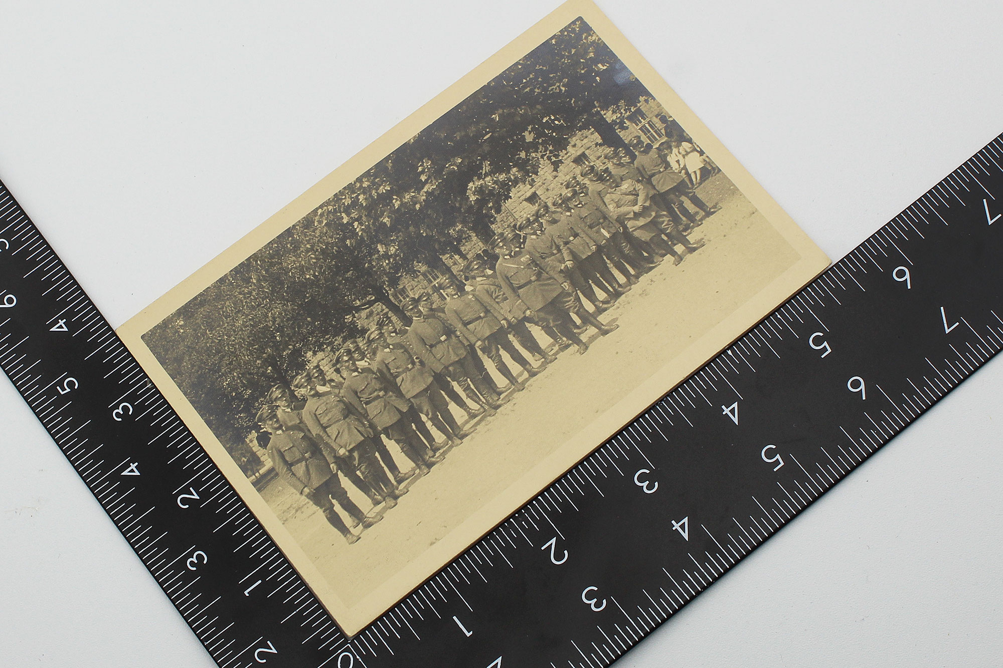 Pre-WW2 German Postcard . GD604 - Time Traveler Militaria