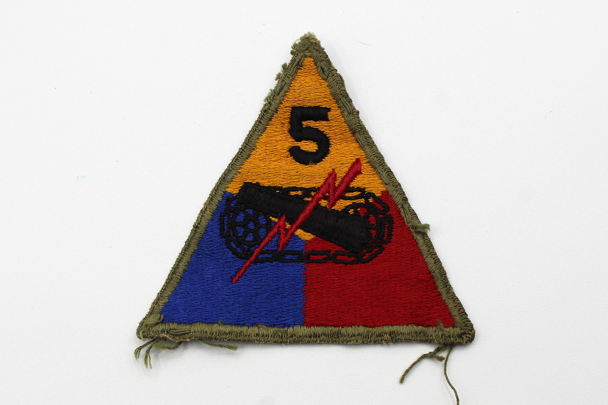 US Army 5th Armored Division Patch - GB . USP1226 - Time Traveler Militaria