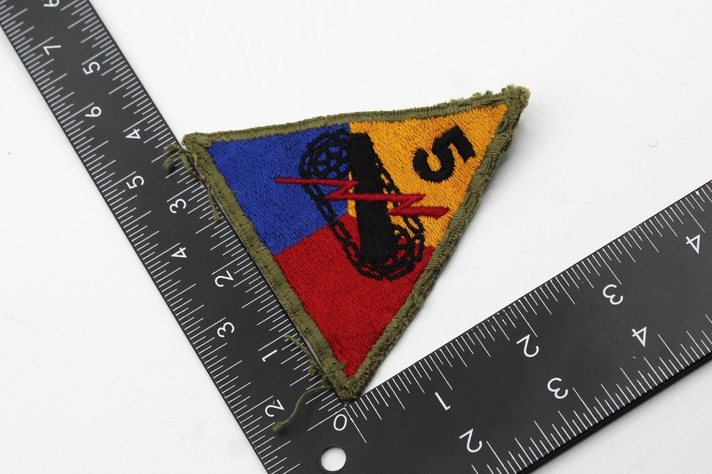 US Army 5th Armored Division Patch - GB . USP1226 - Time Traveler Militaria