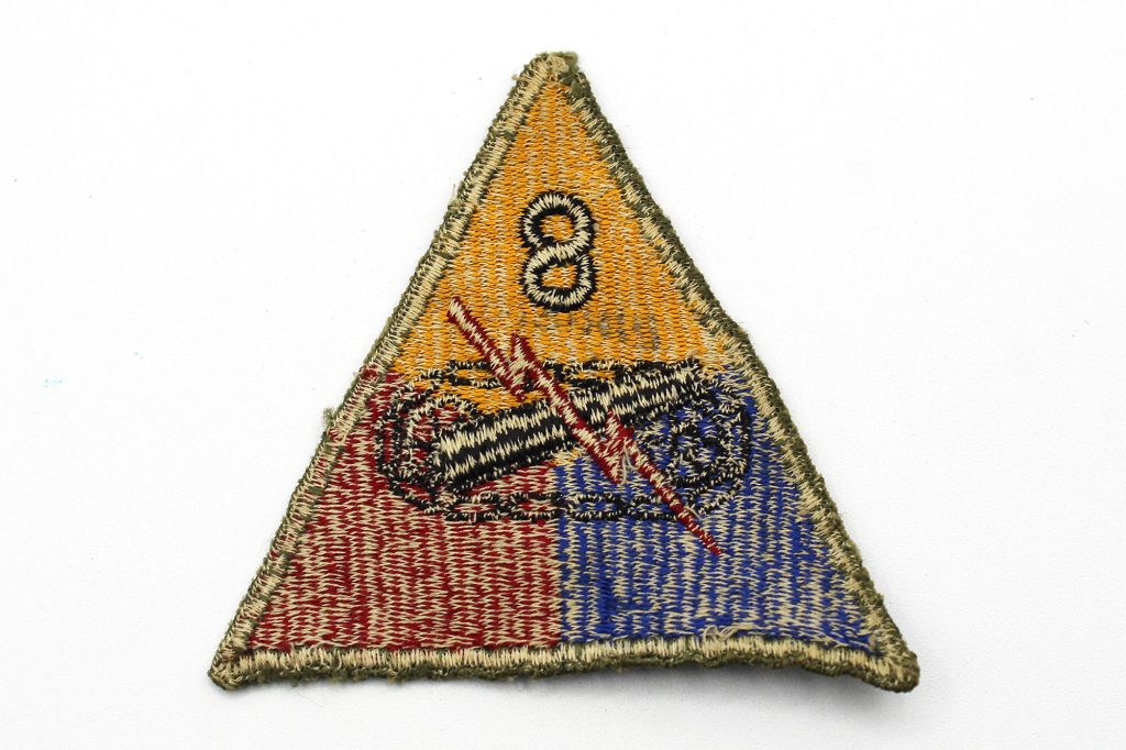 US Army 8th Armored Division Patch . USP1231 - Time Traveler Militaria