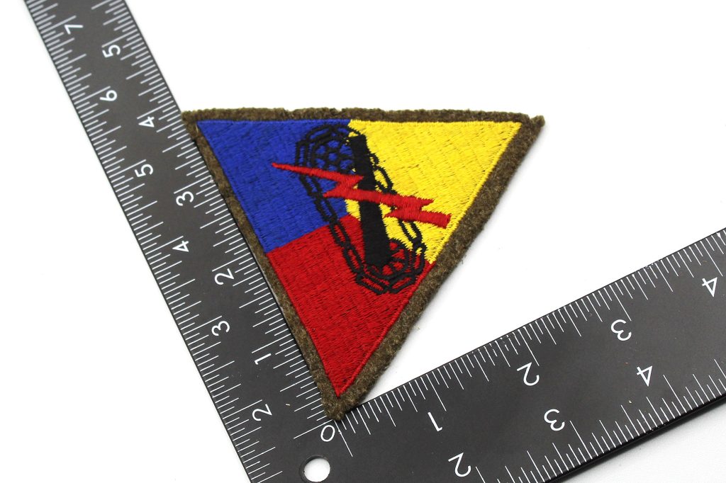 US Army Armored Forces Patch - Wool . USP651 - Time Traveler Militaria