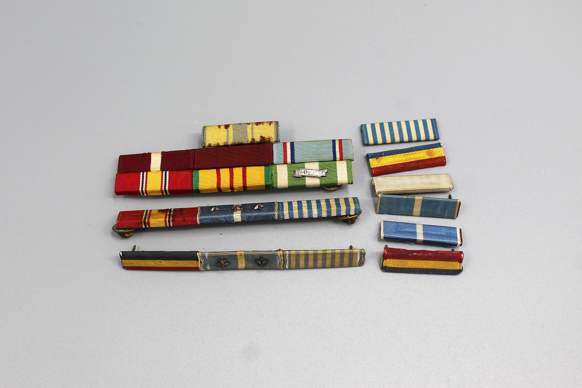 US Group of Ribbon Bars - Korea-Vietnam . YMU4709 - Time Traveler Militaria