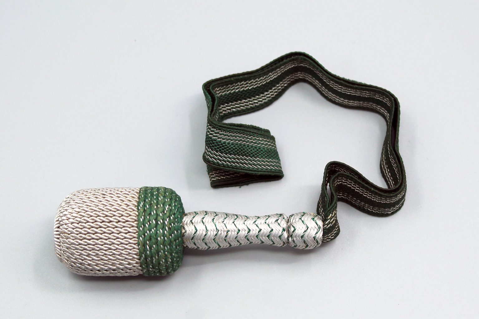 WW2 German Officer Sword Portepee . DA2022cxa - Time Traveler Militaria