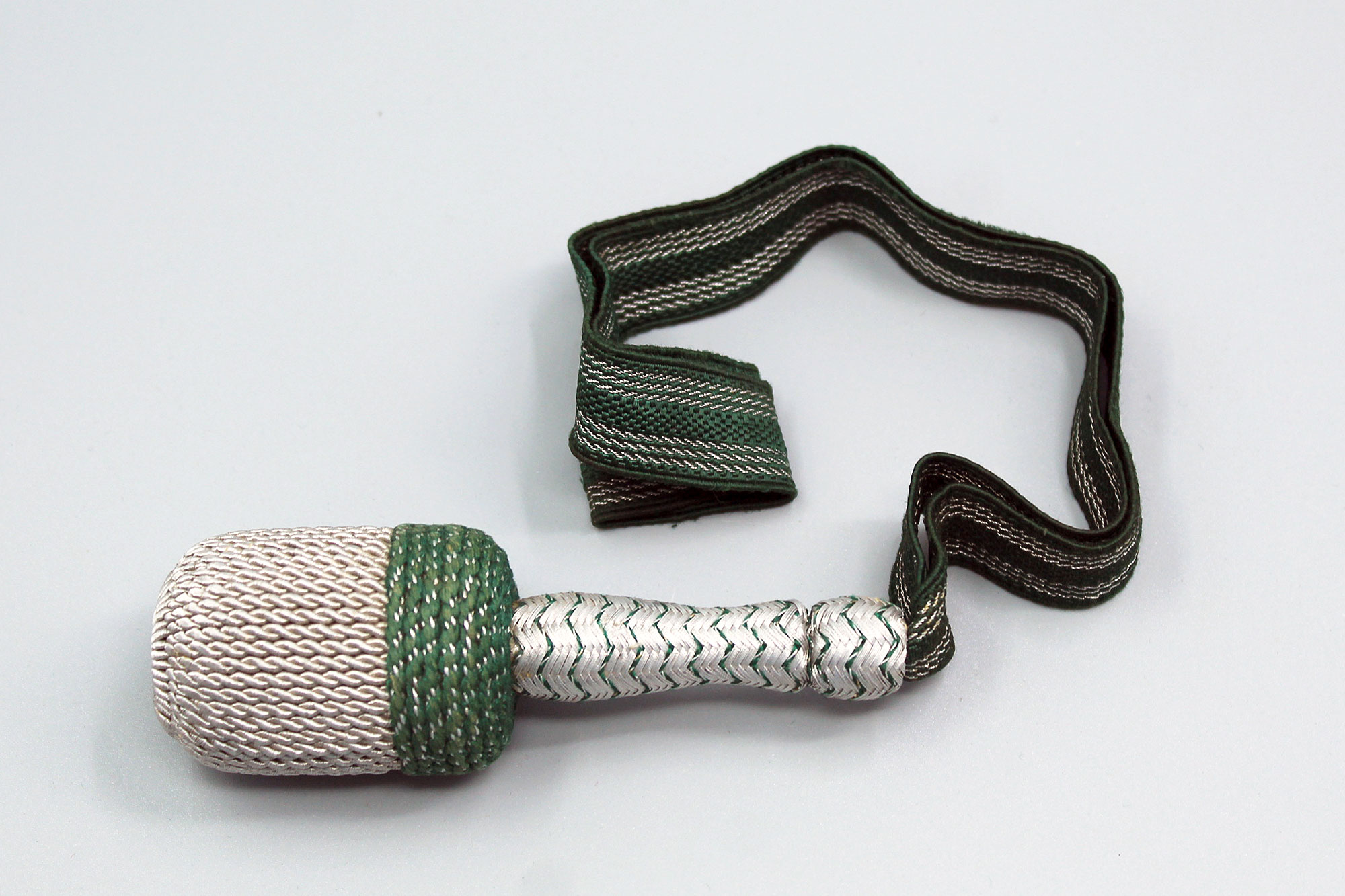 WW2 German Officer Sword Portepee . DA2022cxa - Time Traveler Militaria