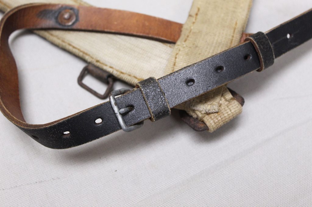 WW2 German Tropical A-frame . EFL6176cxa - Time Traveler Militaria