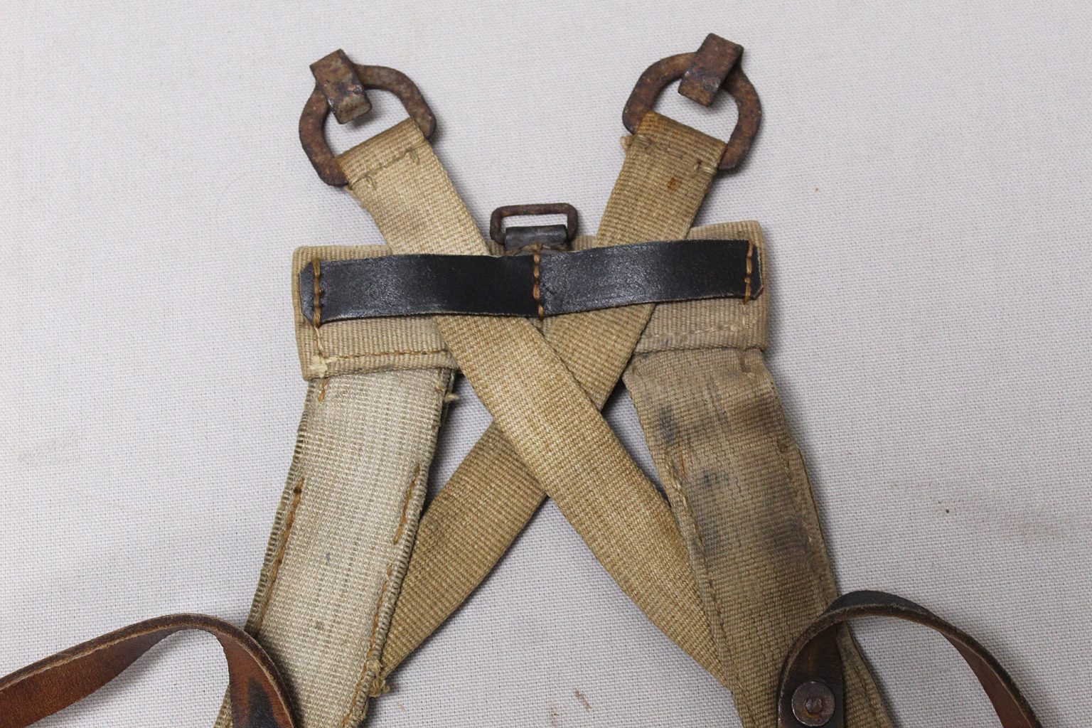 WW2 German Tropical A-frame . EFL6176cxa - Time Traveler Militaria