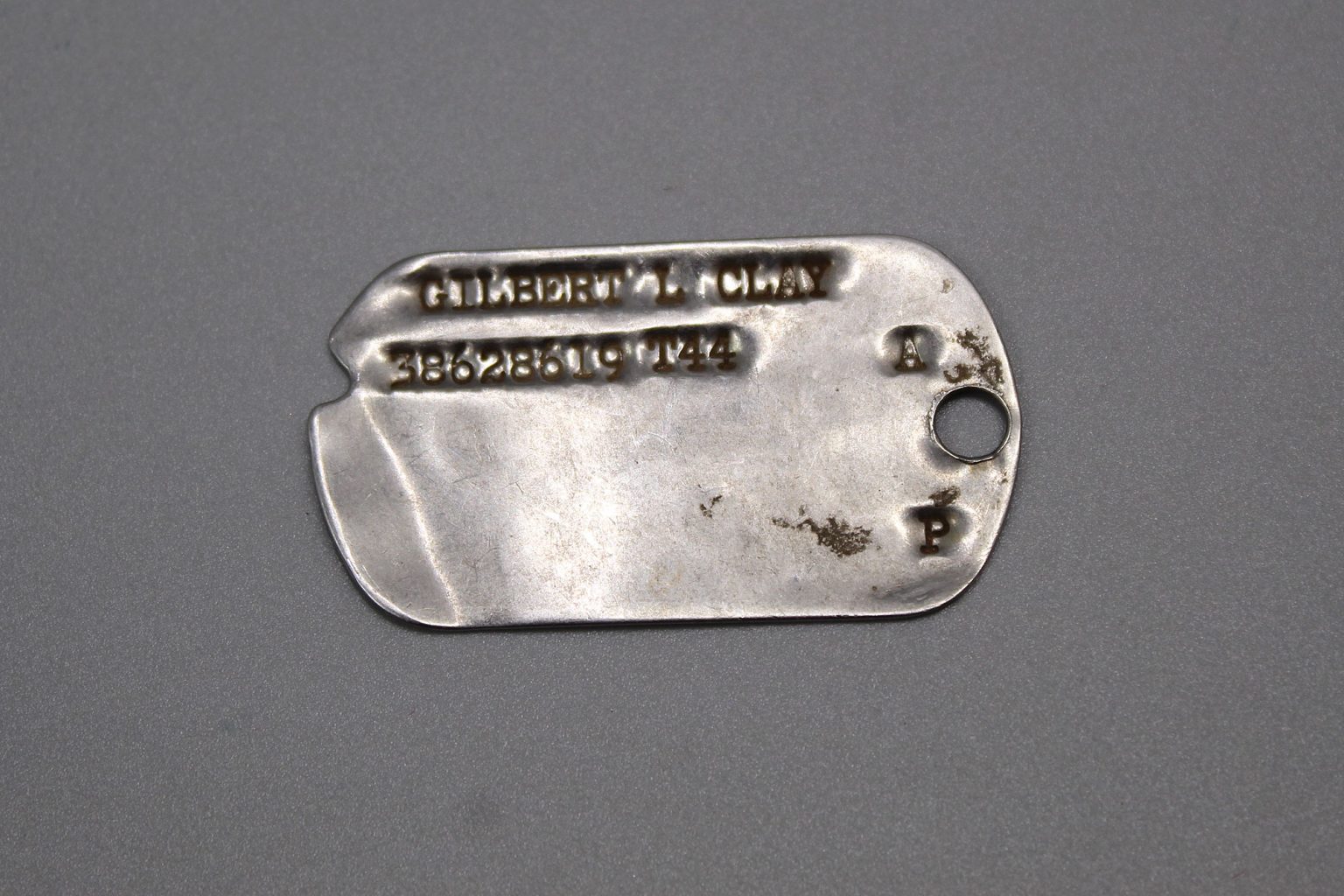 US Single Notched Dog Tag - T44 . FLU3728 - Time Traveler Militaria