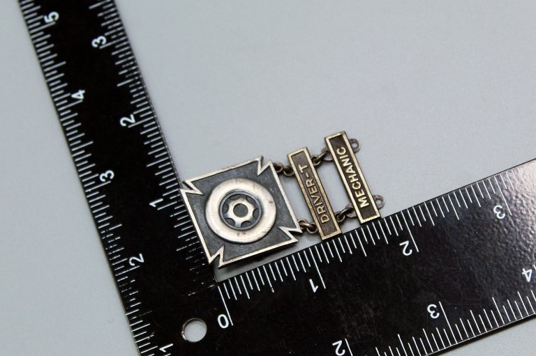 US Army Driver Qualification Badge w/2 Bars . FLU3744 - Time Traveler ...