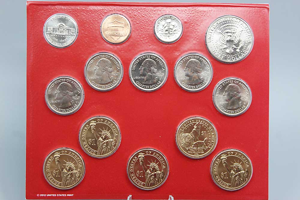 2013 Denver US Mint Unc Coin Set . COIN416 - Time Traveler Militaria