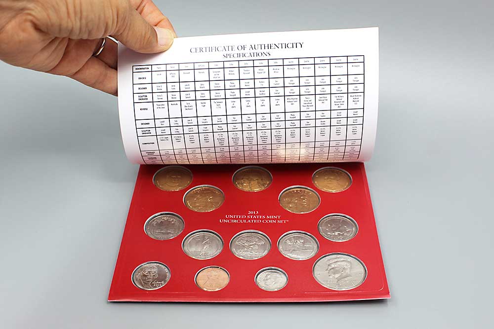 2013 Denver US Mint Unc Coin Set . COIN416 - Time Traveler Militaria