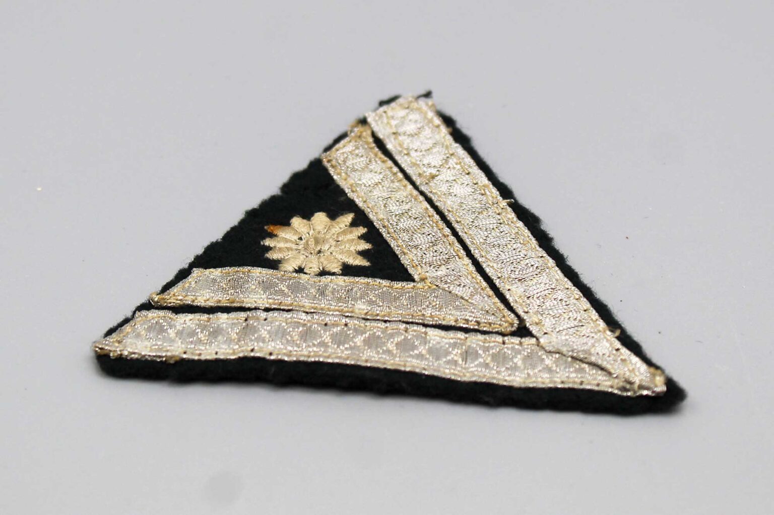 WW2 German Army Rank Chevron . EFL6187cxa - Time Traveler Militaria