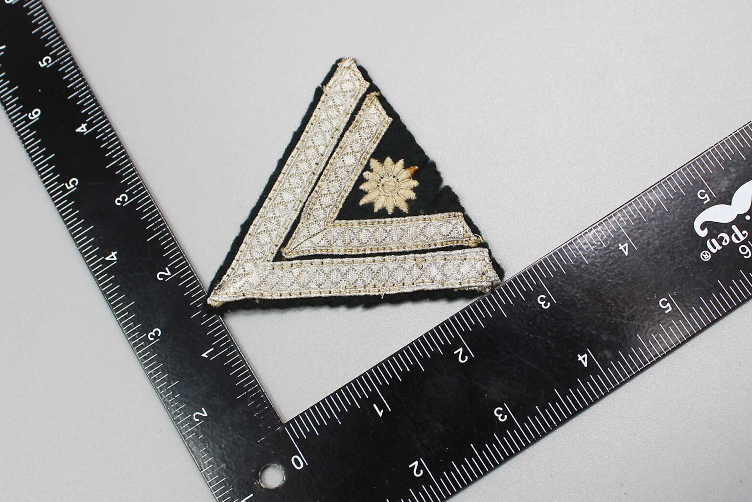 WW2 German Army Rank Chevron . EFL6187cxa - Time Traveler Militaria
