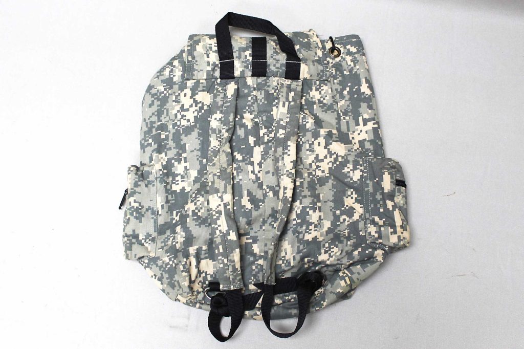 US Army Camo Backpack Iraq . FLU3751 - Time Traveler Militaria