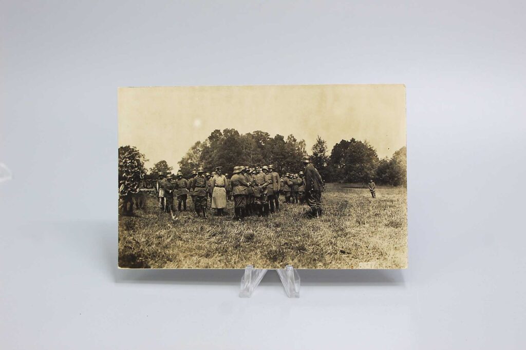 German Picture Postcard WW1 Soldiers . GD943 - Time Traveler Militaria