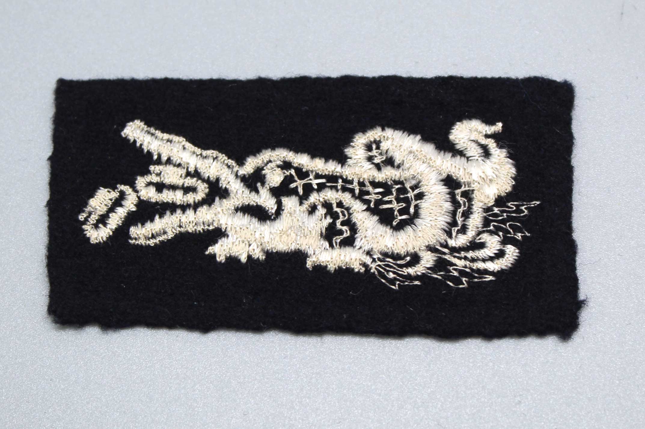 WW2 US Navy Assault Amphibious Tractor Cuff Insignia . USP1243 - Time ...