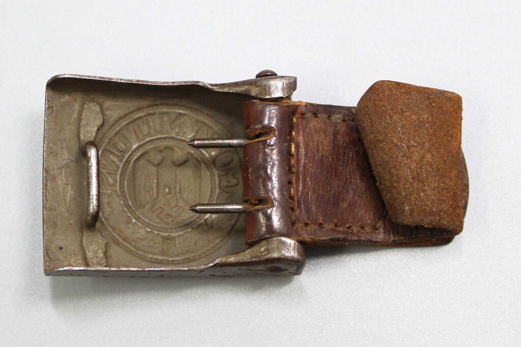 WW2 German Army Combat Buckle w/Tab 1940 . BMM1013B - Time Traveler ...