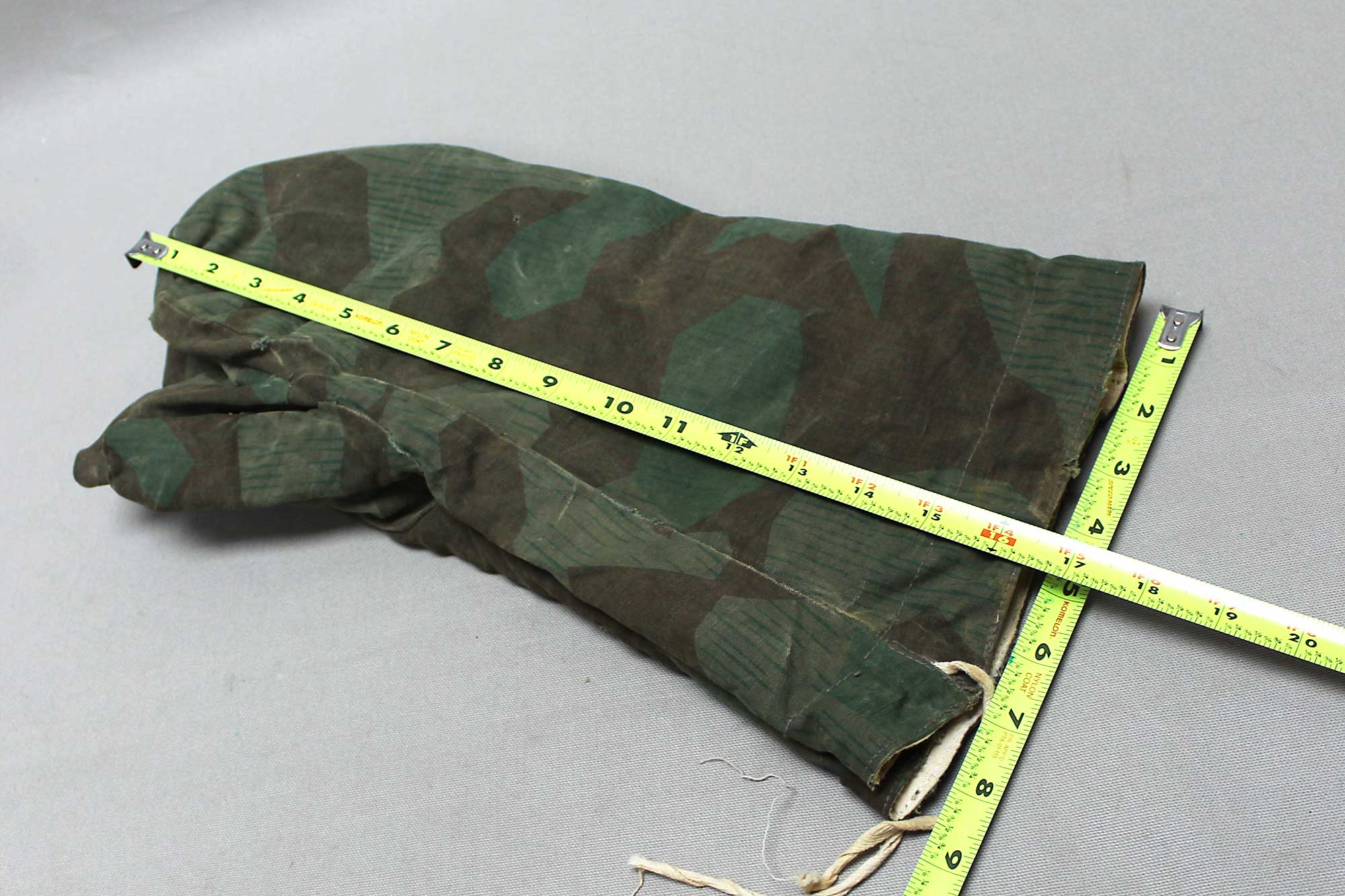 WW2 German Splinter Camo Winter Mittens . EFL1888 - Time Traveler Militaria