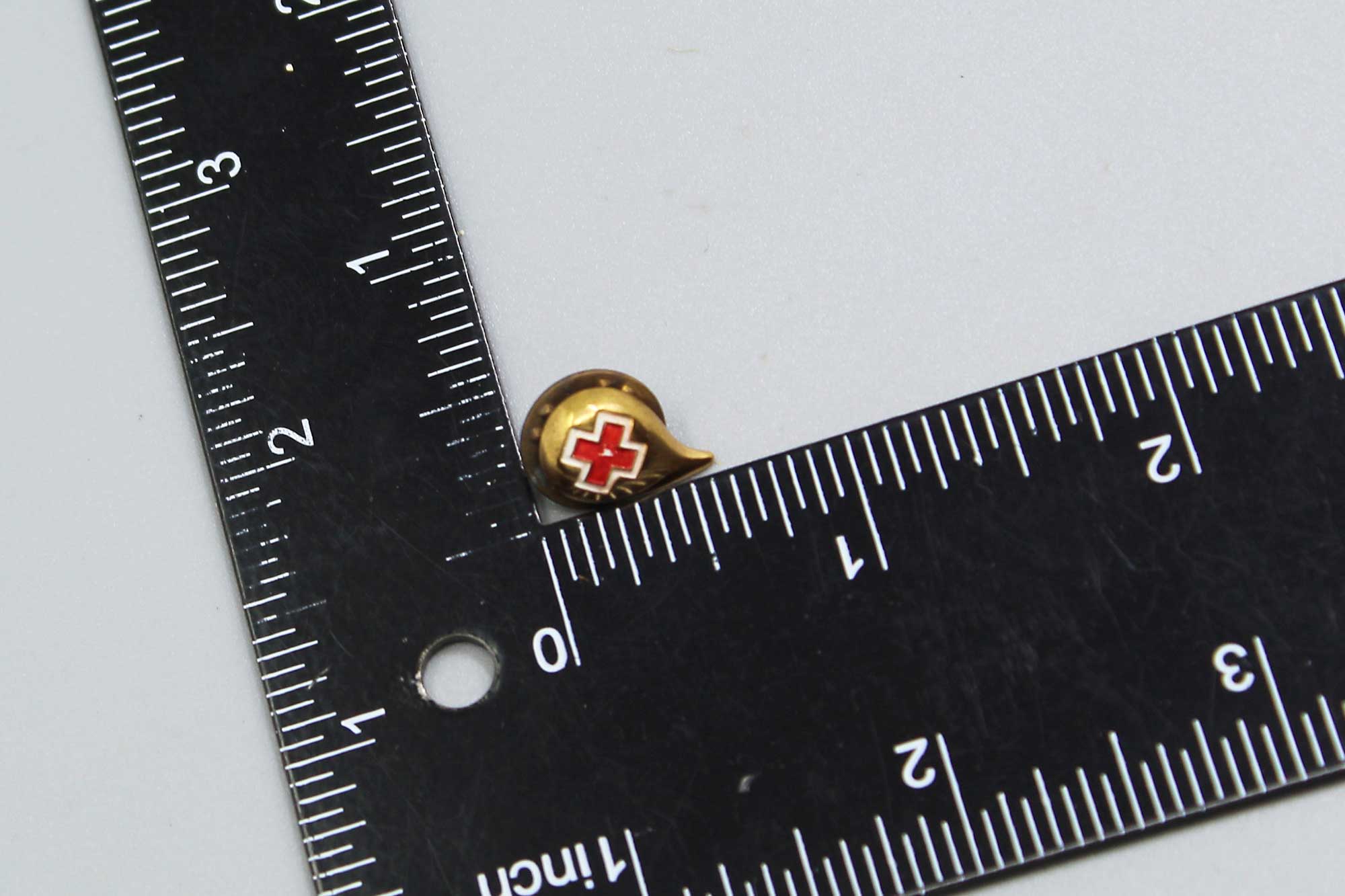 Vintage Red Cross Blood Drop Donation Pin . FLU4720 - Time Traveler ...