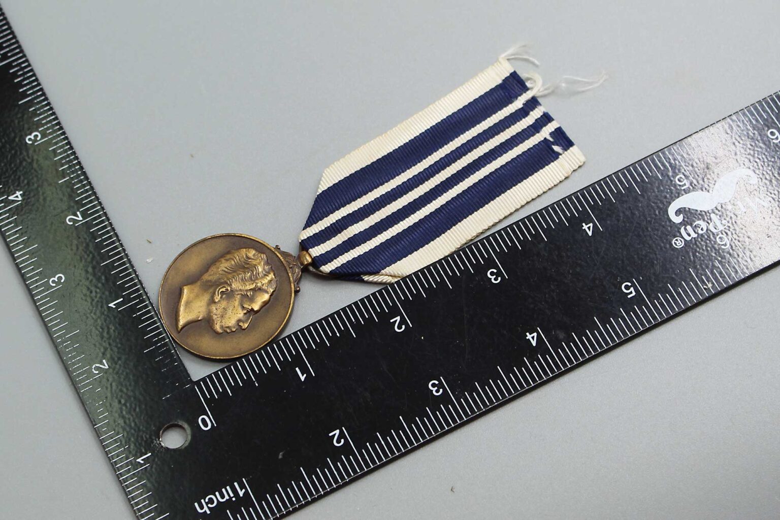 Iraqi King Faisal II Coronation Medal 1953 . WM370 - Time Traveler ...