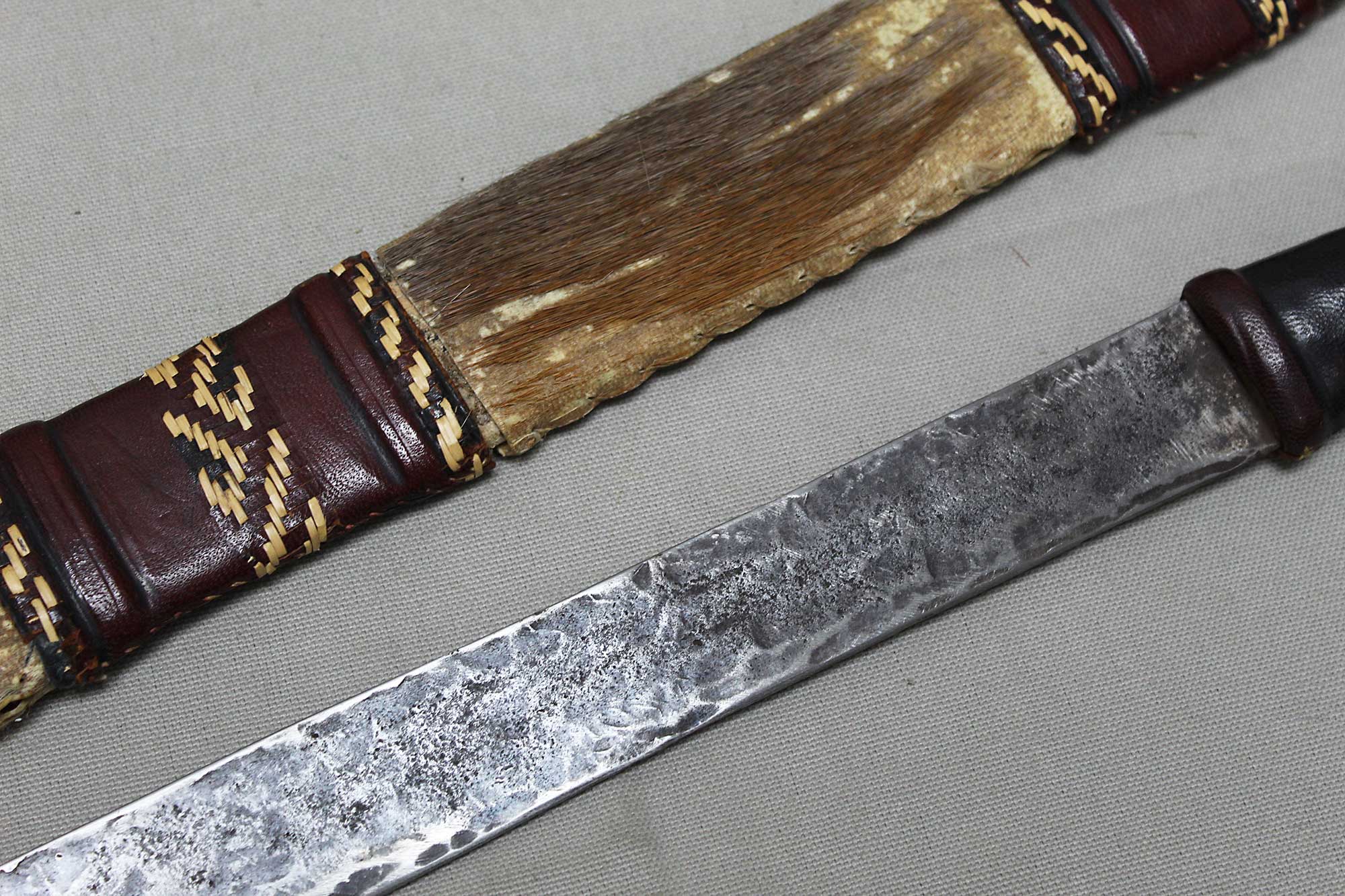 African Sword . DW105 - Time Traveler Militaria