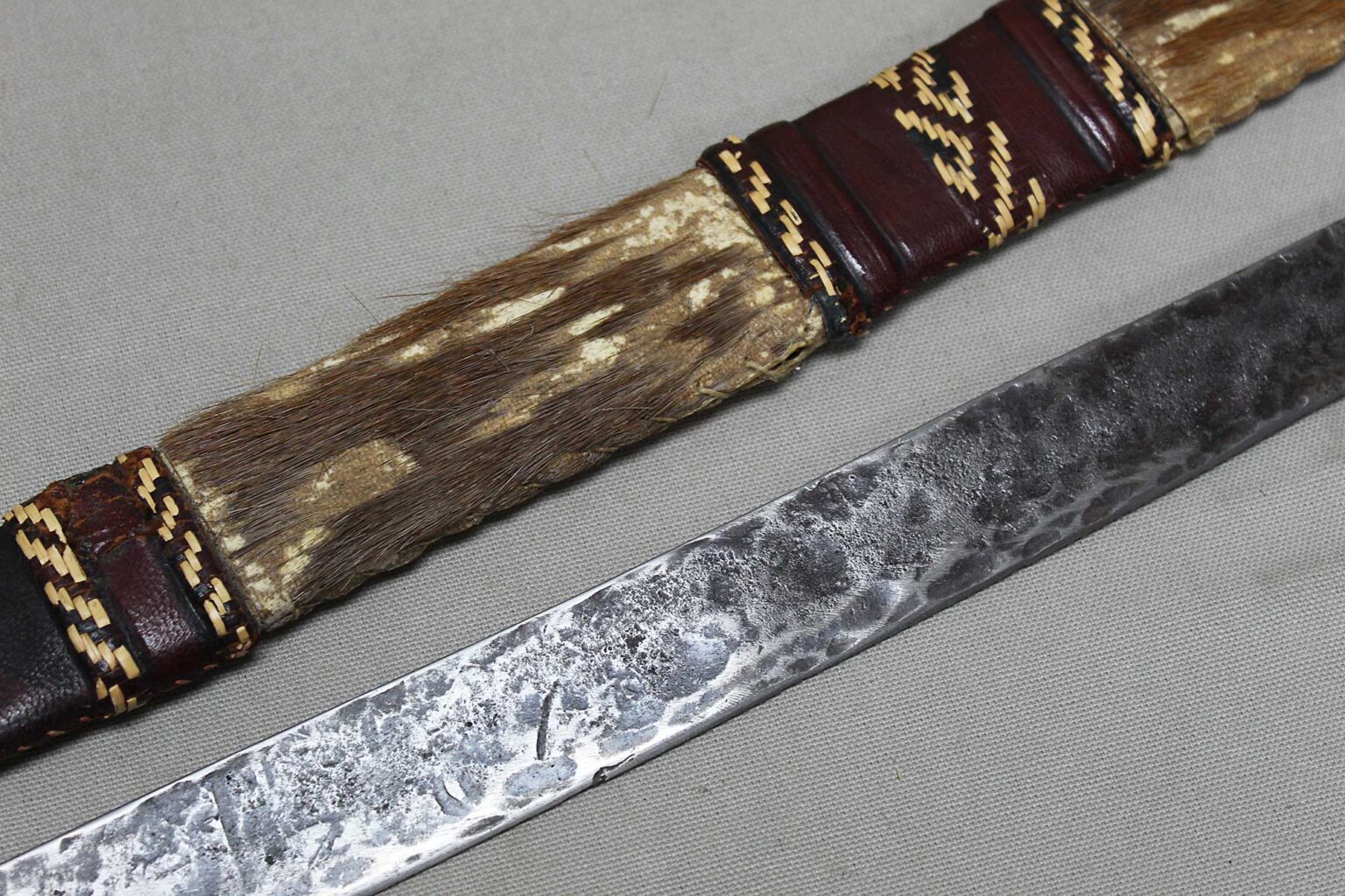 African Sword . DW105 - Time Traveler Militaria