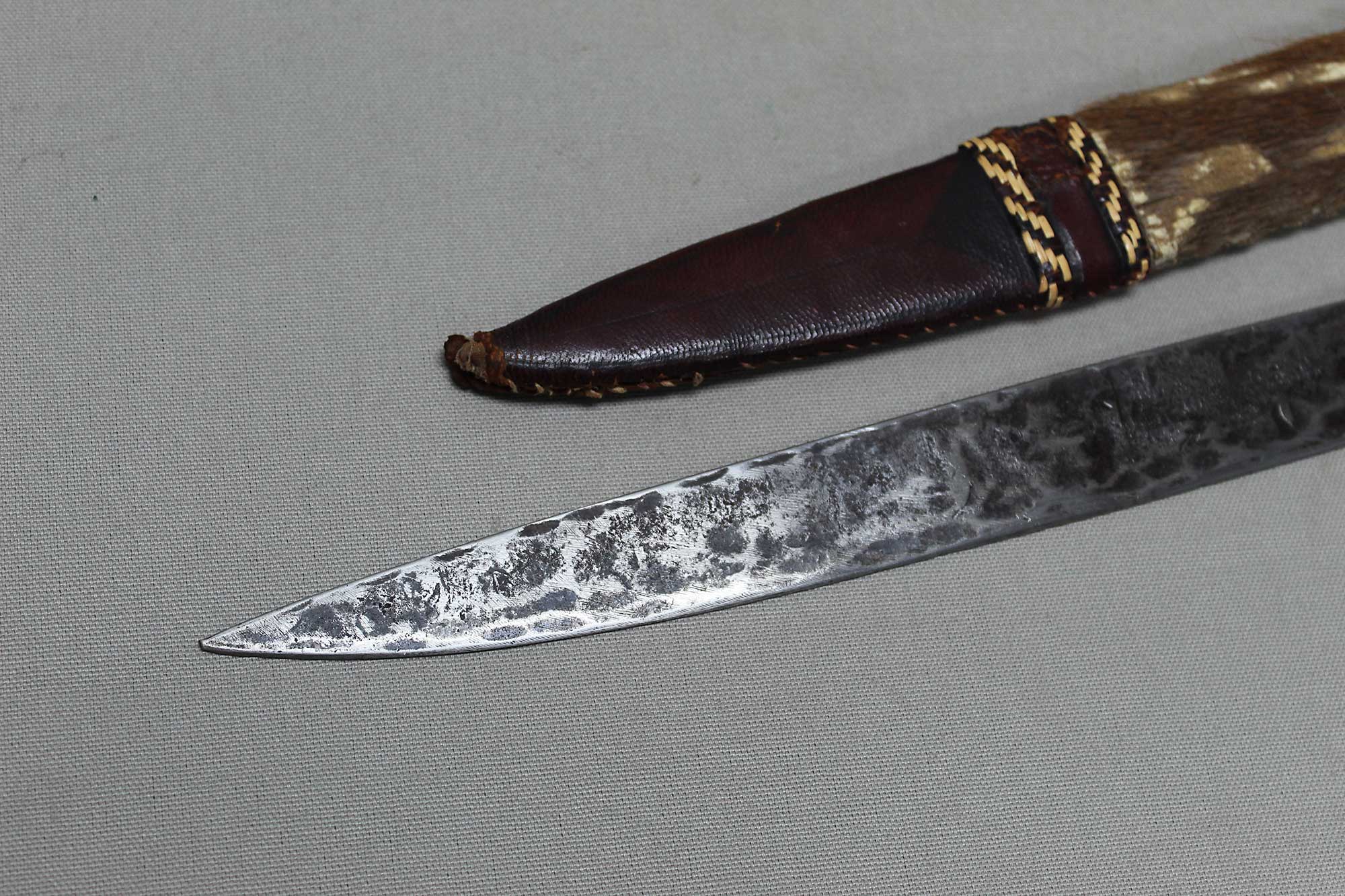 African Sword . DW105 - Time Traveler Militaria
