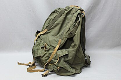 US Army Mountain Troops Backpack w/Metal Frame M1951 . FLU3787 - Time ...