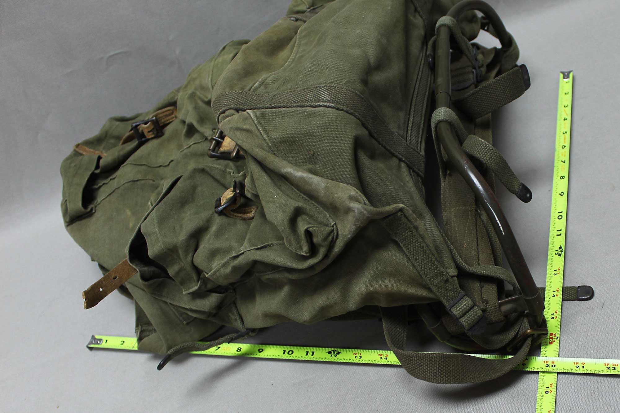 US Army Mountain Troops Backpack w/Metal Frame M1951 . FLU3787 - Time ...