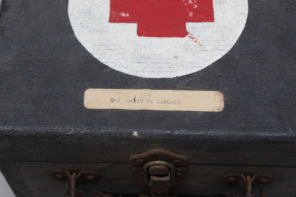 US Army Medical Box w/Content - Named Mjr . FLU4733 - Time Traveler ...