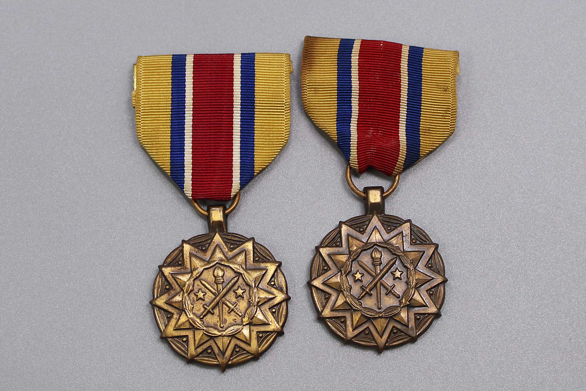 US Army Reserve Achievement Medal Price Each . YMU4795 - Time Traveler ...