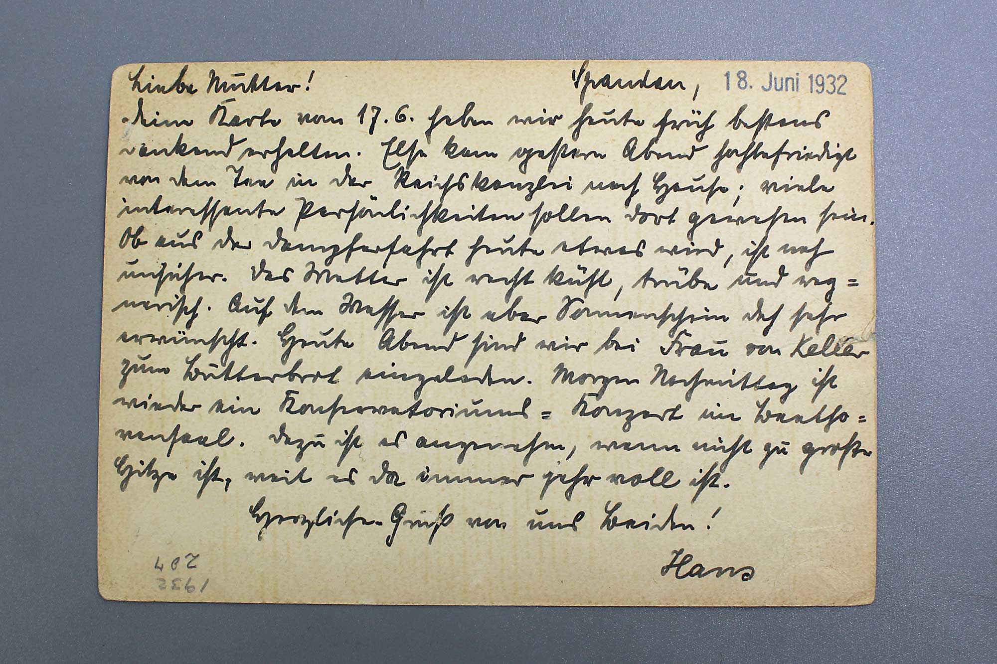 German Postcard Mailed 1932 . GD970 - Time Traveler Militaria