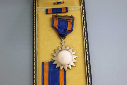 US Early WW2 Air Medal in Case . YMU3027 - Time Traveler Militaria