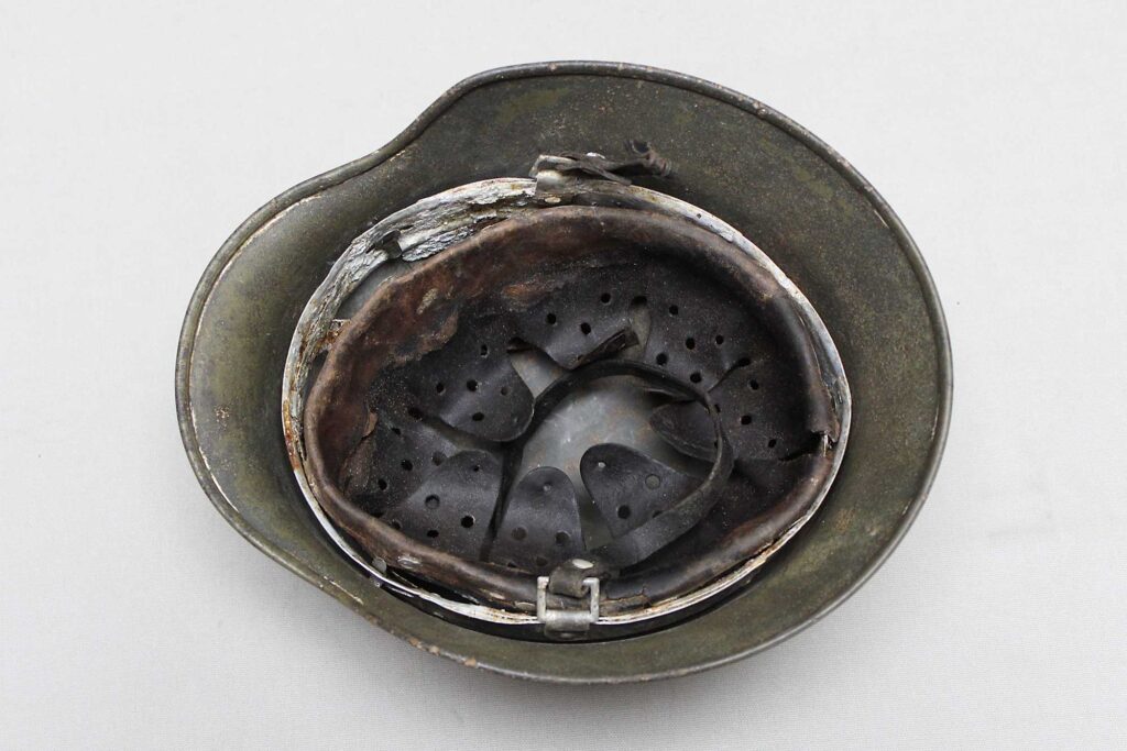 WW2 German SS Snow Camo Combat Helmet . HG4089cxa - Time Traveler Militaria