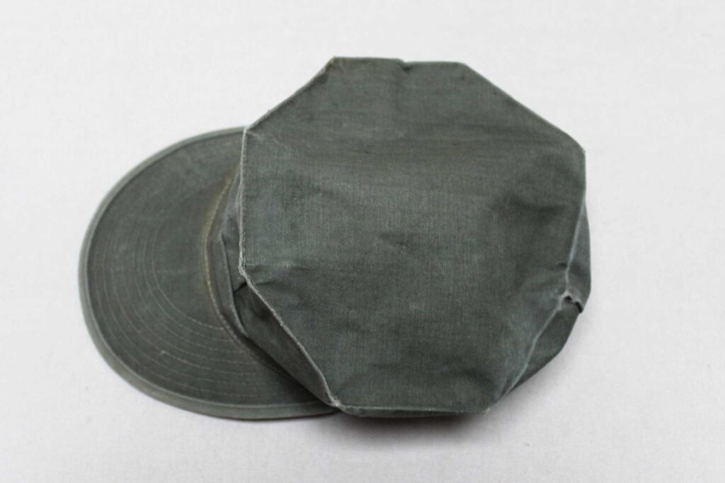 USMC Utility Eight-Point Cap . HU1198 - Time Traveler Militaria