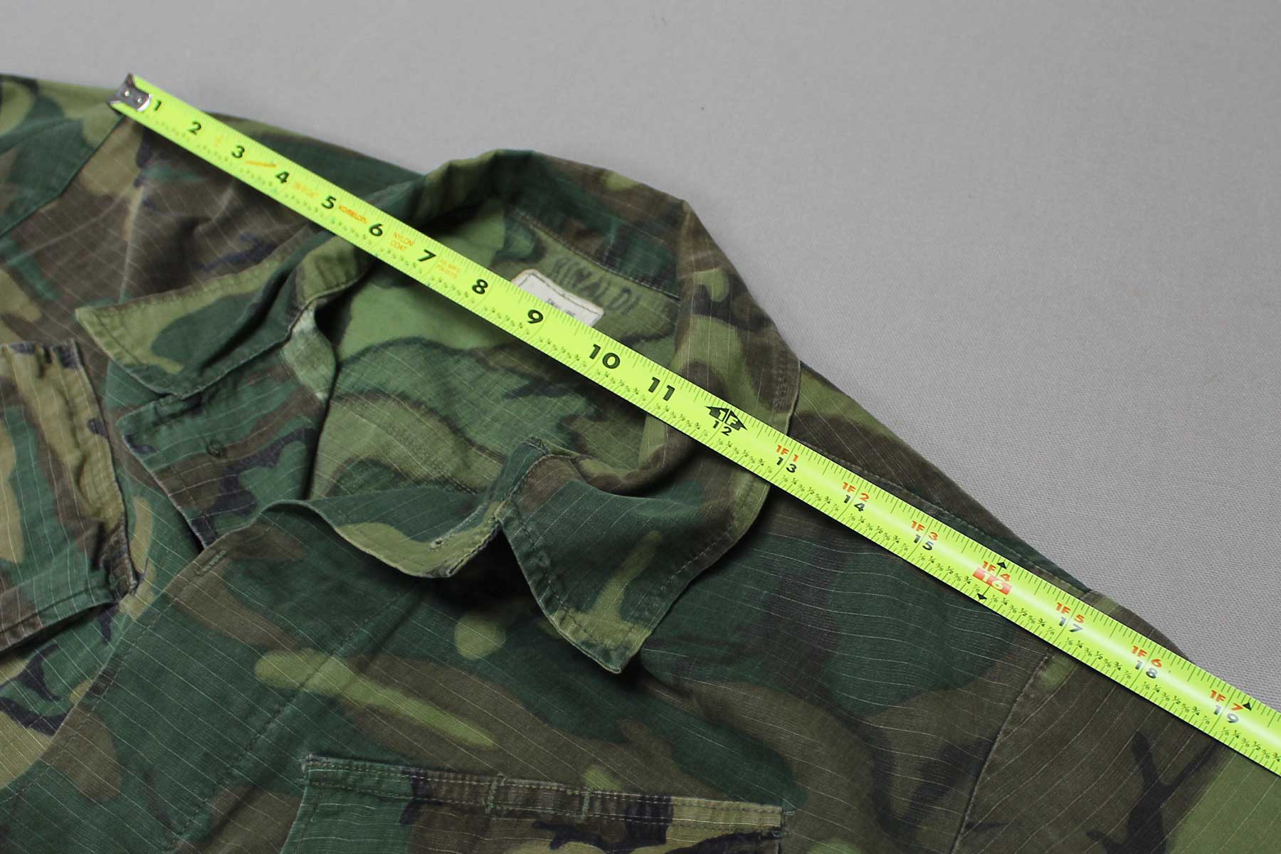 US ERDL Camo Combat Jacket - Sm-Long 70 . UA1221 - Time Traveler Militaria