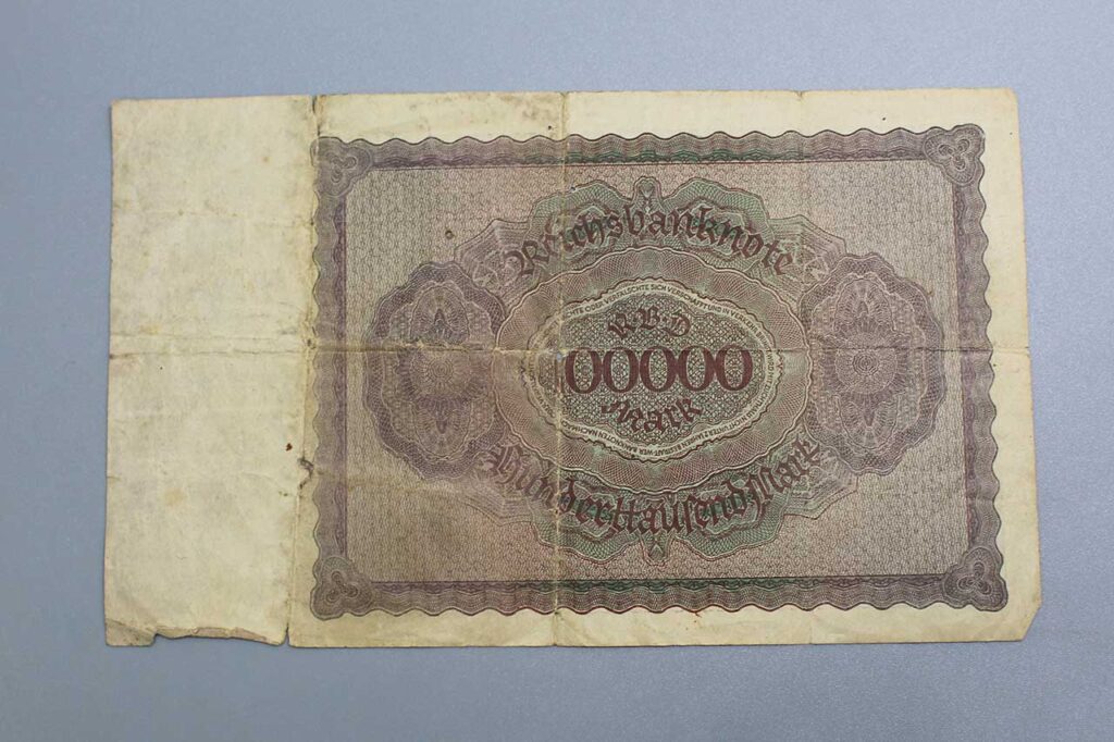 Imperial German 100000 Reichsbanknote 1923 . COIN490 - Time Traveler ...