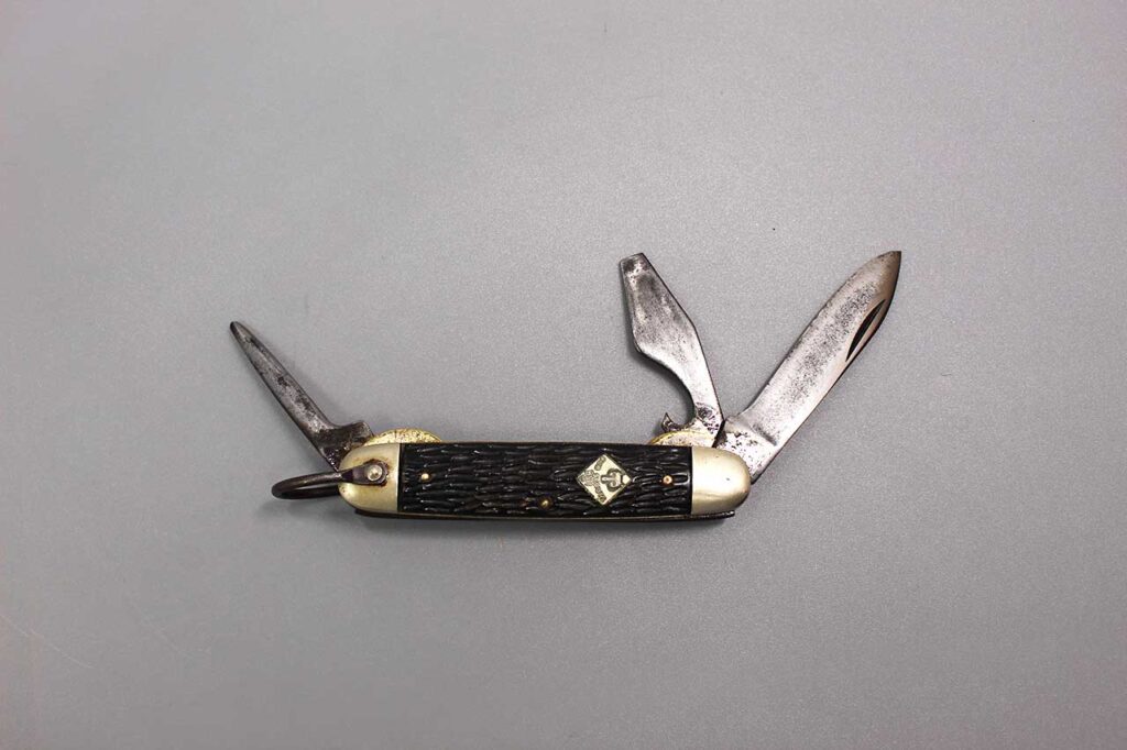Vintage Cub Scouts BSA 3 Blade Pocket Knife . DWU1058 - Time Traveler ...
