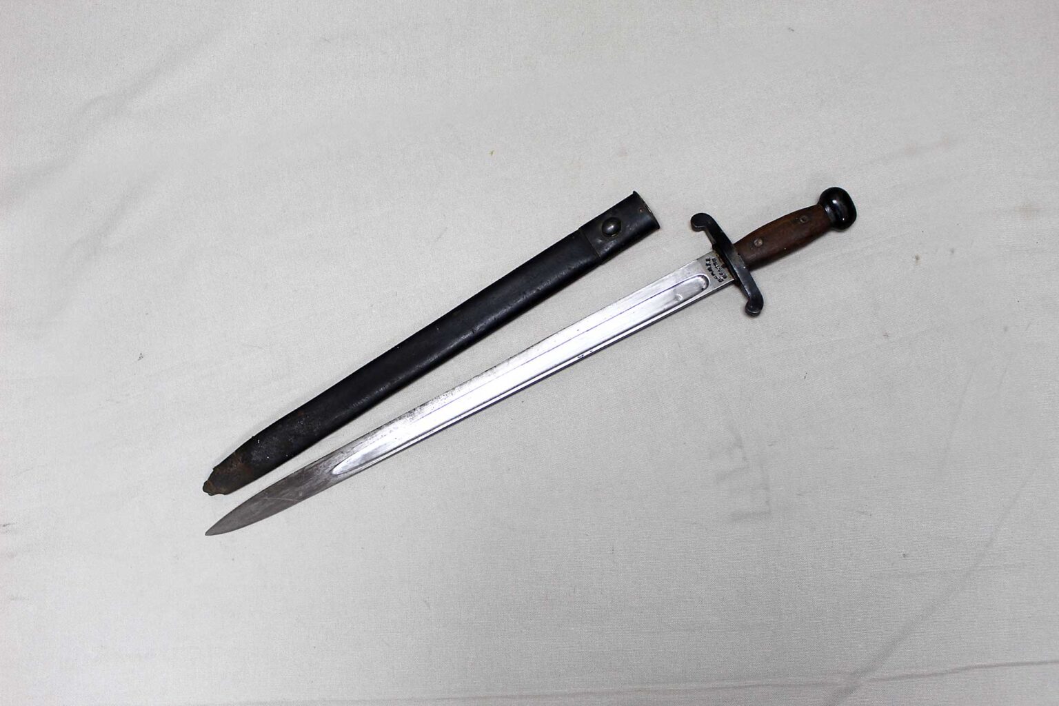 Imperial Japanese Army Artillery Sword . NNJ452 - Time Traveler Militaria