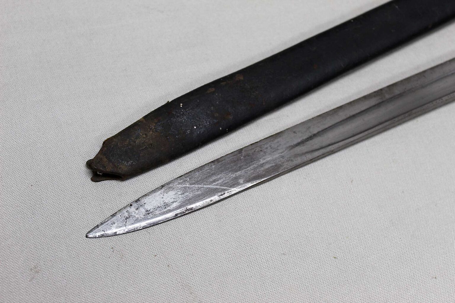 Imperial Japanese Army Artillery Sword . NNJ452 - Time Traveler Militaria