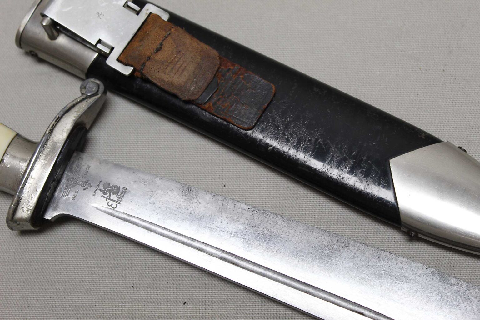 WW2 German Teno EM Hewer Eickhorn . D2104 - Time Traveler Militaria