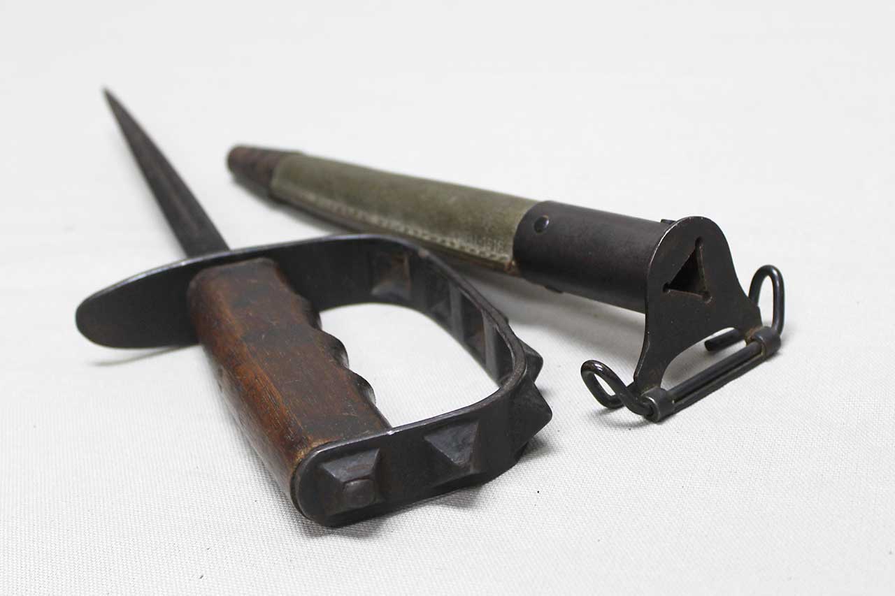 US M1917 Trench Knife - L.F.&C. . DWU1051 - Time Traveler Militaria