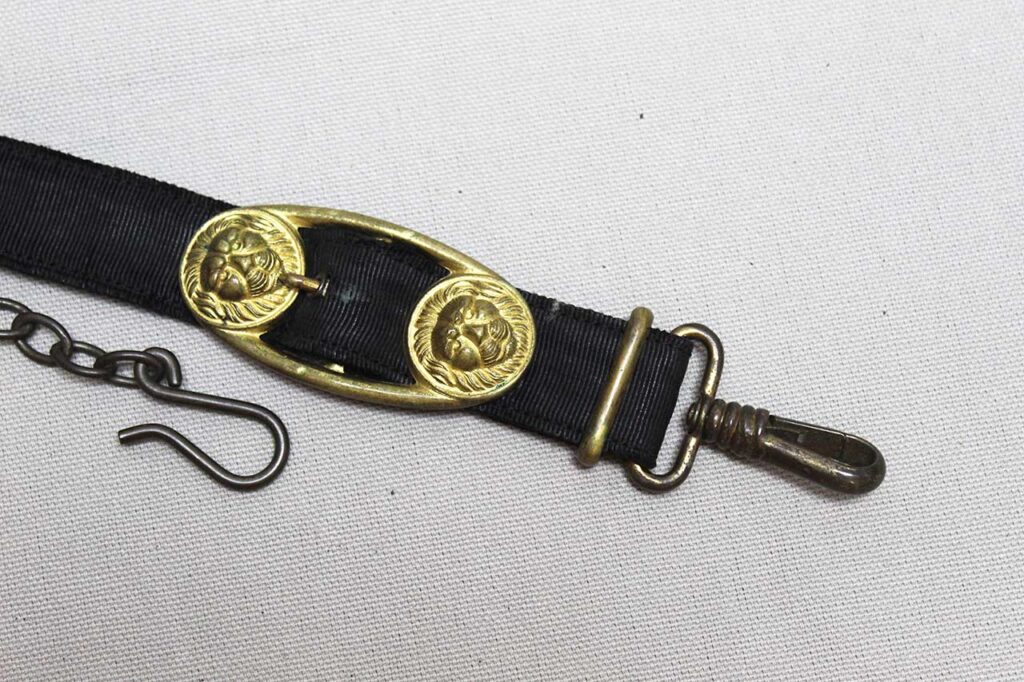 WW2 German Kriegsmarine Hanger Portion . DA482B - Time Traveler Militaria