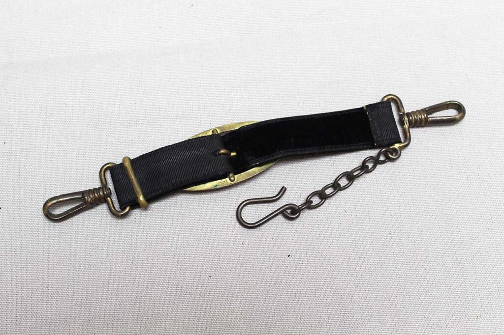 WW2 German Kriegsmarine Hanger Portion . DA482B - Time Traveler Militaria