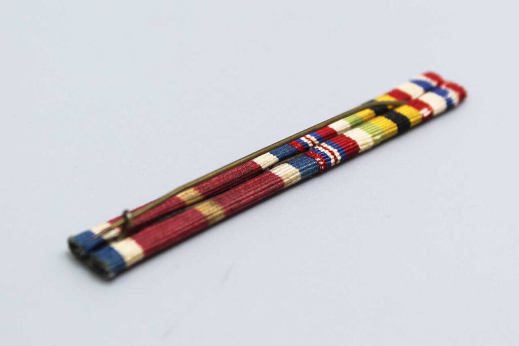 US Early Ribbon Bar . YMU4814 - Time Traveler Militaria