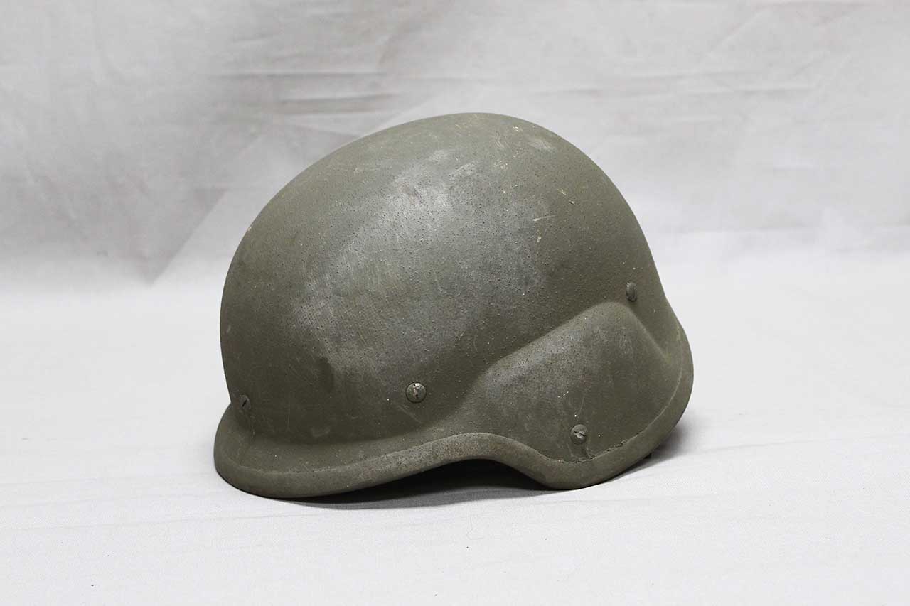 US Army PASGT Helmet M-1 . HU1210 - Time Traveler Militaria