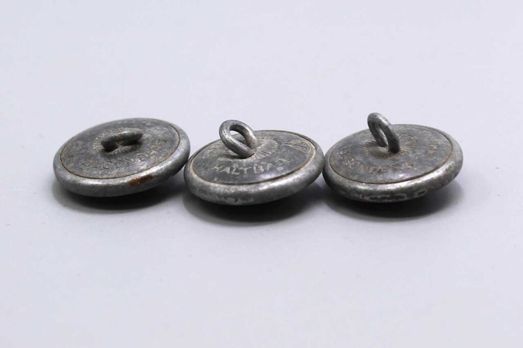 WW2 German Group of 3 Kriegsmarine Buttons . EFL4726 - Time Traveler ...